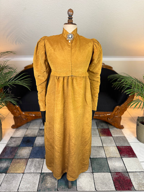 1700-1829 Antique Dresses – ANTIQUE GOWN