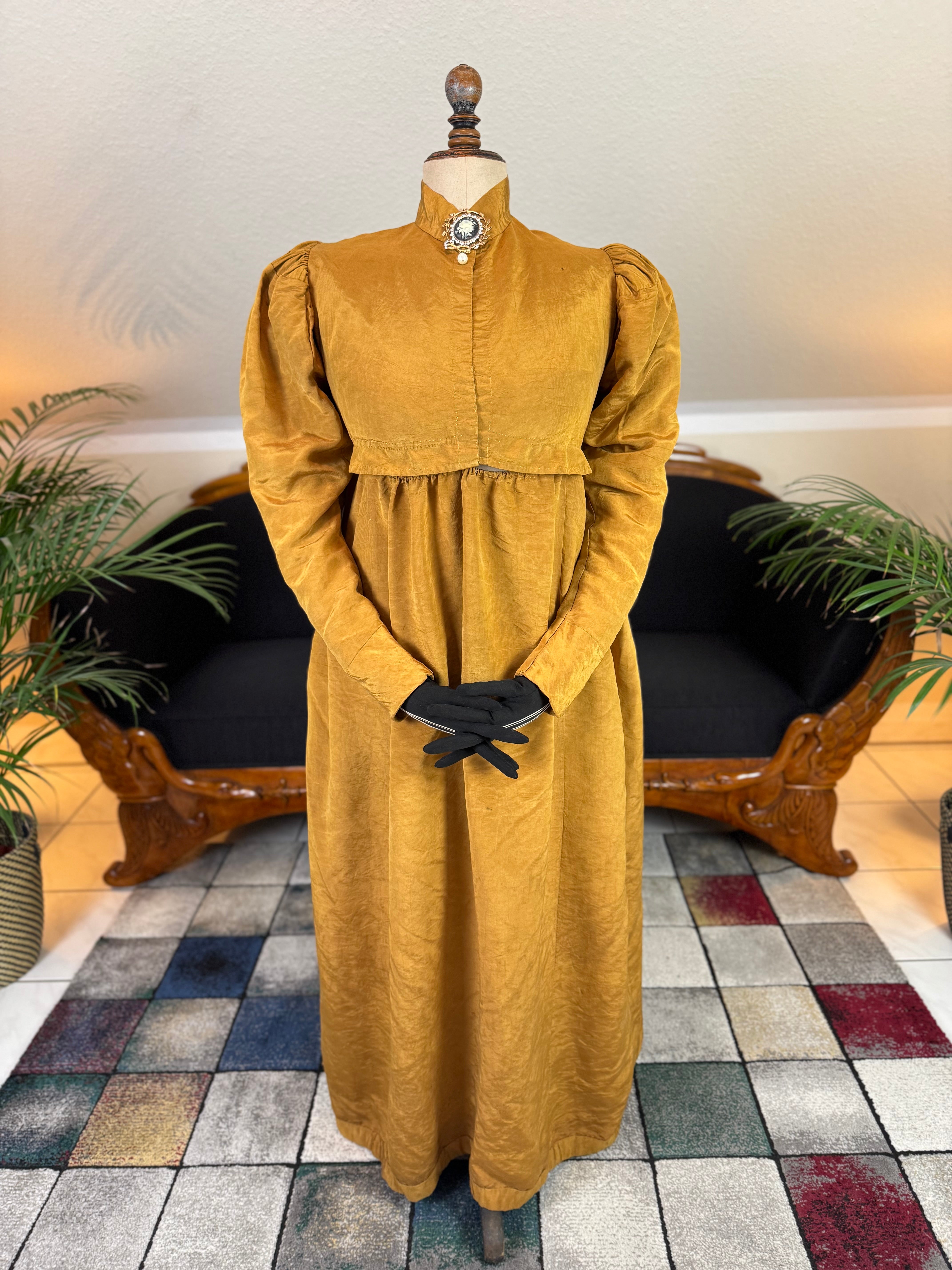 Antique Regency Gown in Gold Moiré Silk, ca. 1815-1820 – ANTIQUE GOWN
